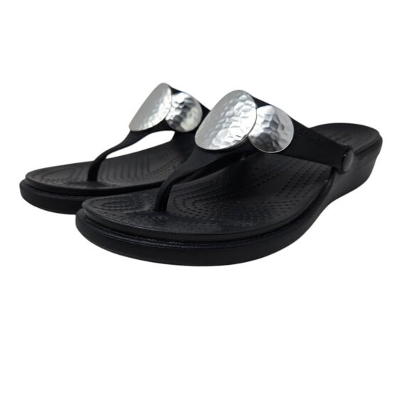 CROCS | Shoes | Crocs Size 9 Sanrah Black With Silver Hammered Metallic ...